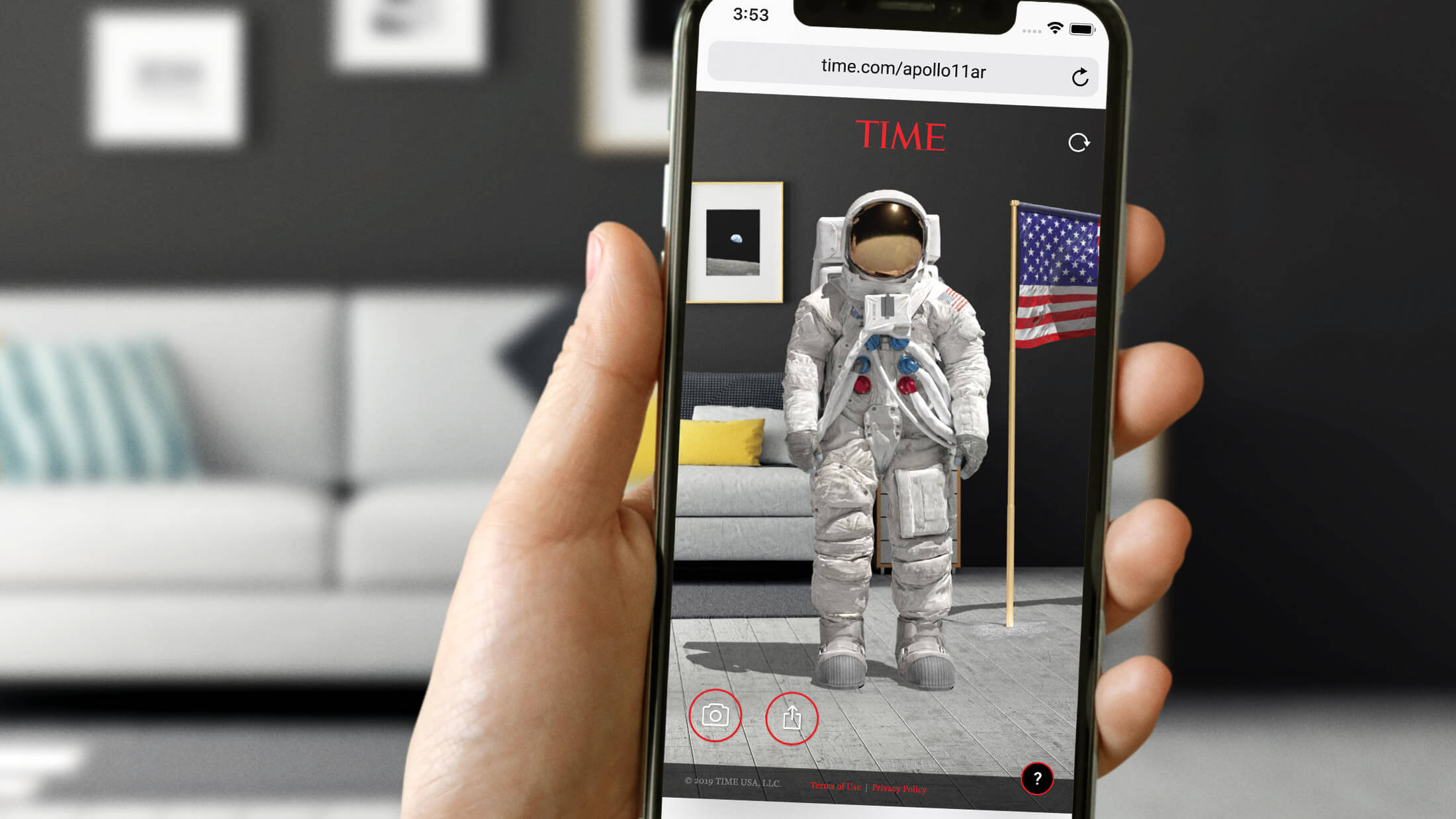 ‘Landing on the Moon’ App and Web AR Experience